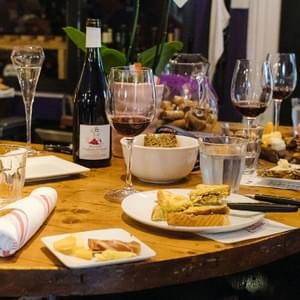 ViV Wine Bistro
