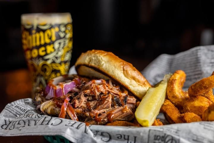 Pop's Pub on Pioneer