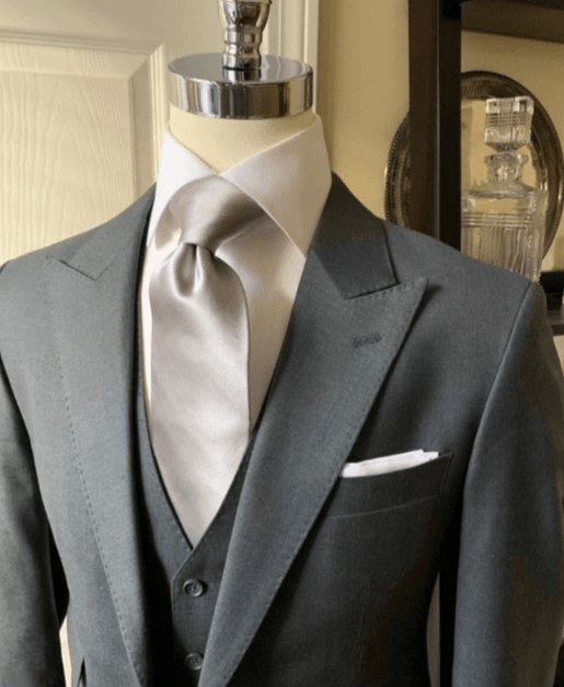 London York Executive Attire