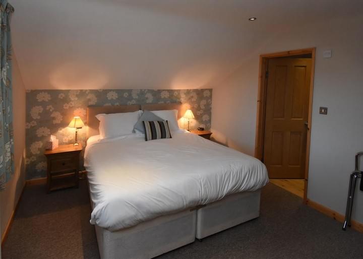 The Crown Inn West Down North Devon Accommodation - Bar & Restaurant