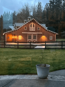 Belle & Barn