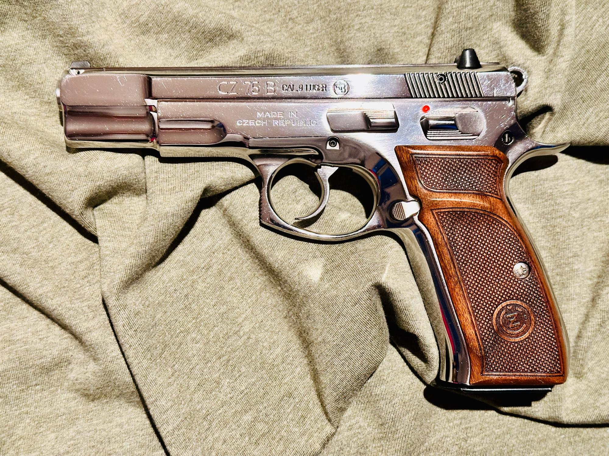 Armes - Armurerie de Paris