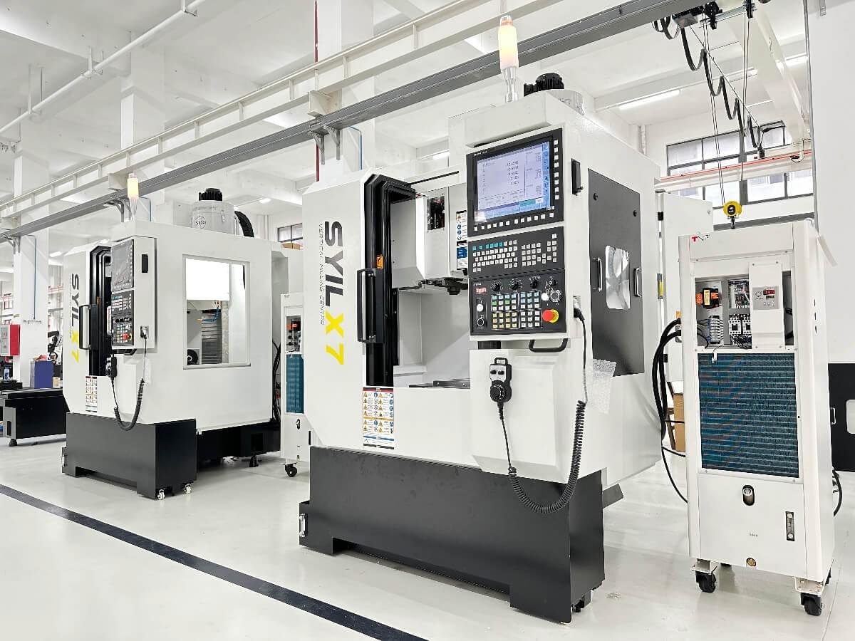 SYIL X7 | Small CNC Mill | The Best Small CNC Machine | South Africa