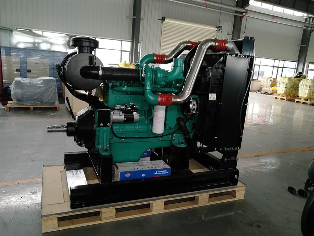 Cummis Engine with Power Take-Offs