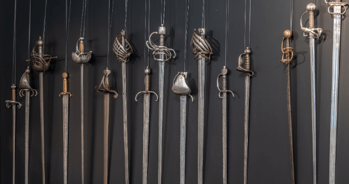 Unveiling the Longsword: A Comprehensive Exploration of...