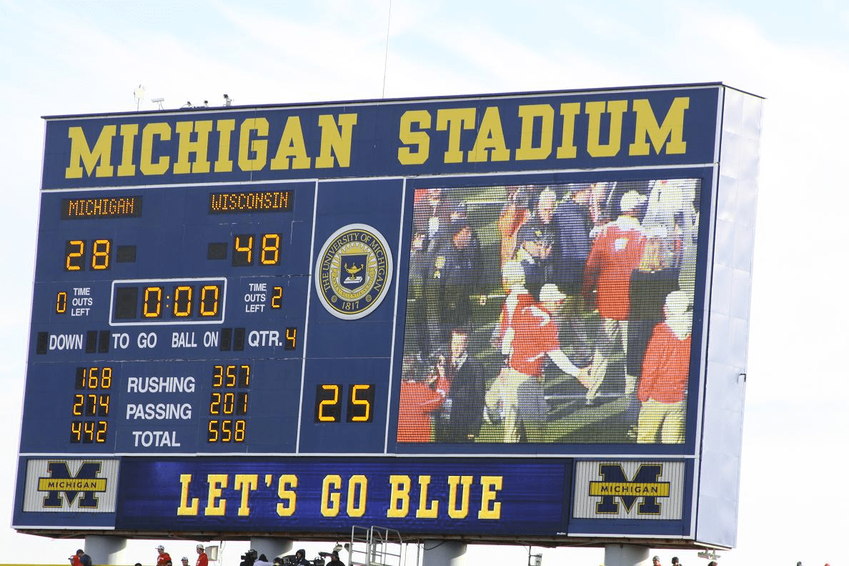 Betting line on michigan wisconsin football game