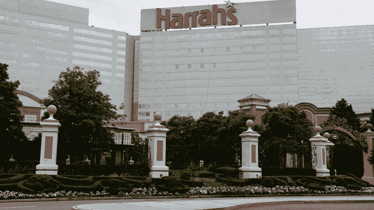 Harrahs gulf coast sports book pictures