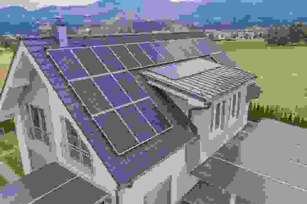 The Solar Revolution on Strikingly