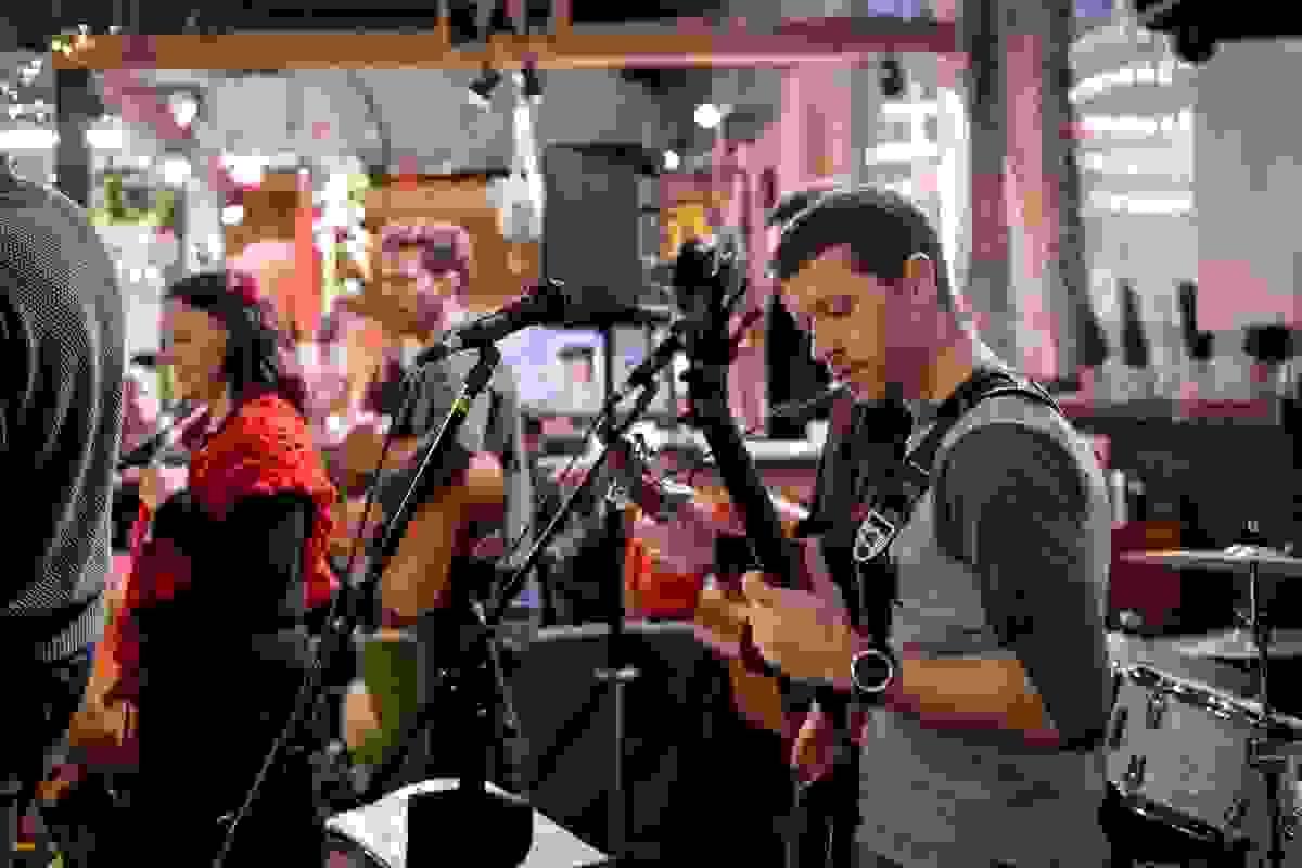 ACTIVITEITEN - Hal 5