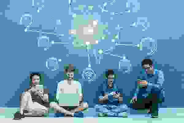 8 Powerful Advantages of Social Networking for Career