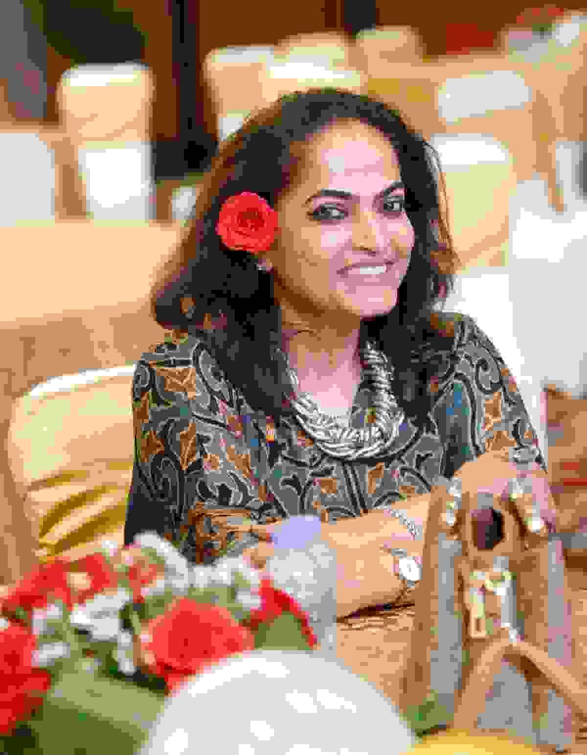 Social Activist Abha Jha Comes Forward to Help Widows o...