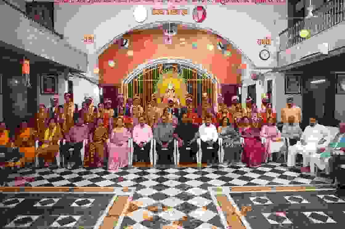 Good Samaritan Work of Sai Dham Faridabad where 14 Coup...