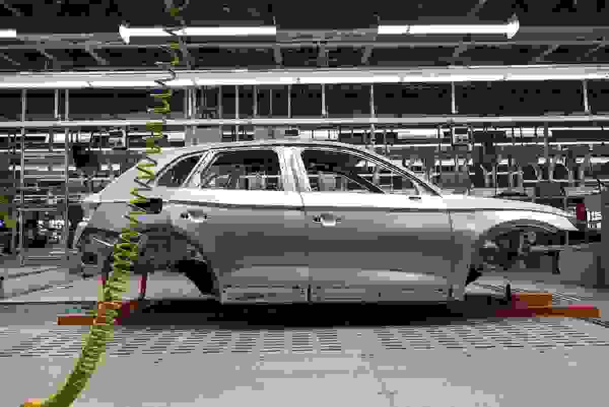Understanding the Differences Between VDA 6.3 and IATF ...