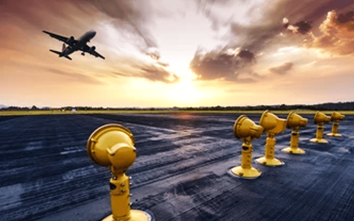 Runway edge lights: every flight deserves a clear path ...