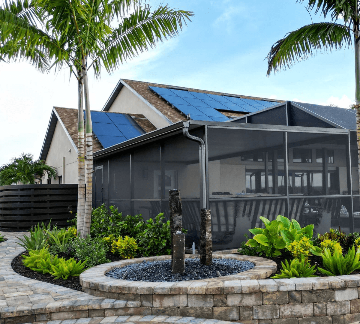 The Benefits of Installing a Water Feature in Your Tamp...