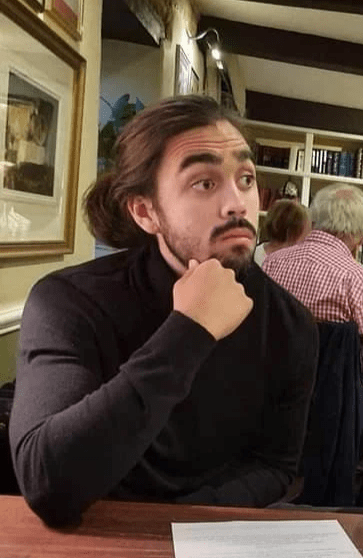 Olly Haynes Journalist on Strikingly