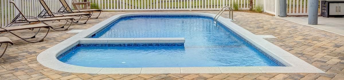 7 Tips for Closing Your Pool for the Season - Swimming ...