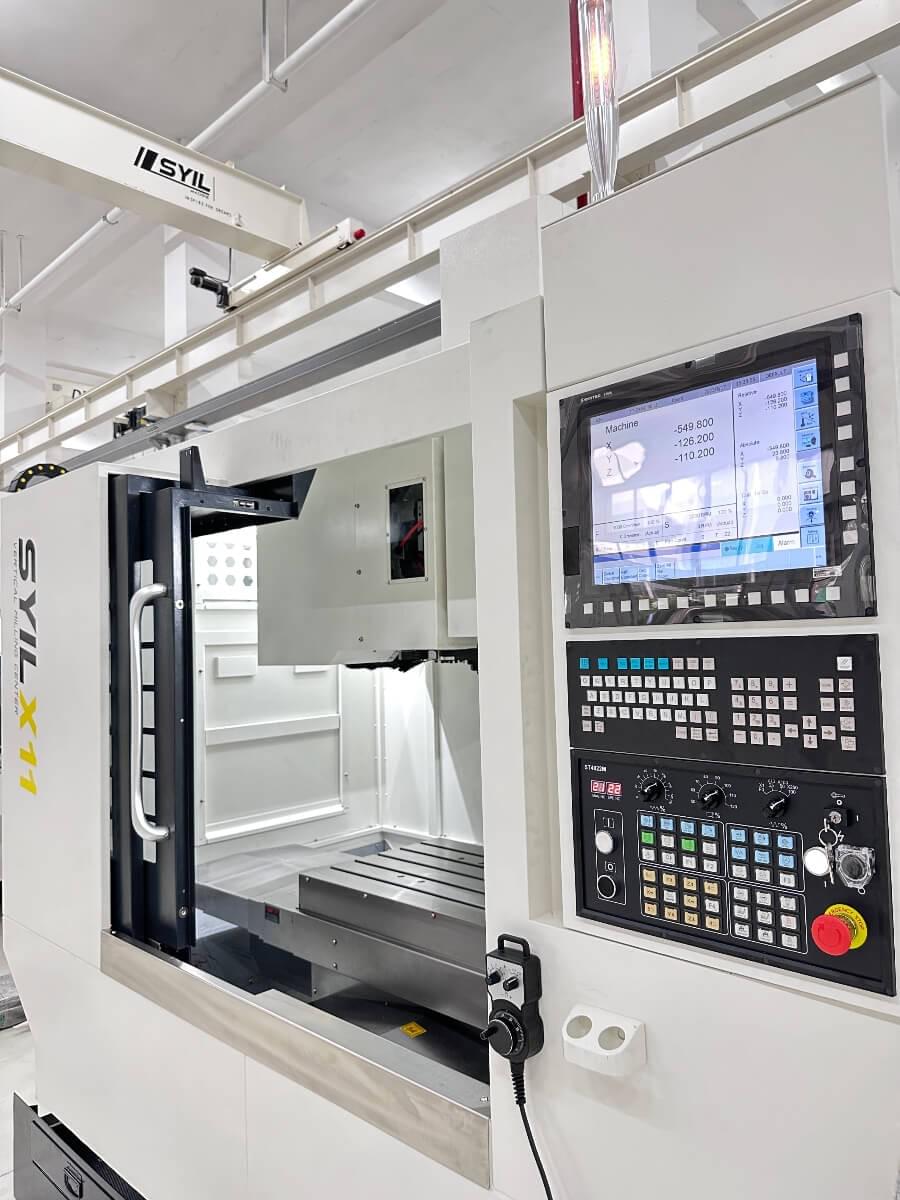 Vertical Machining Center | The Power and Precision of the SYIL X11
