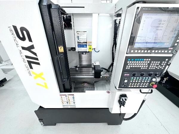 SYIL X7 | Small CNC Mill | The Best Small CNC Machine