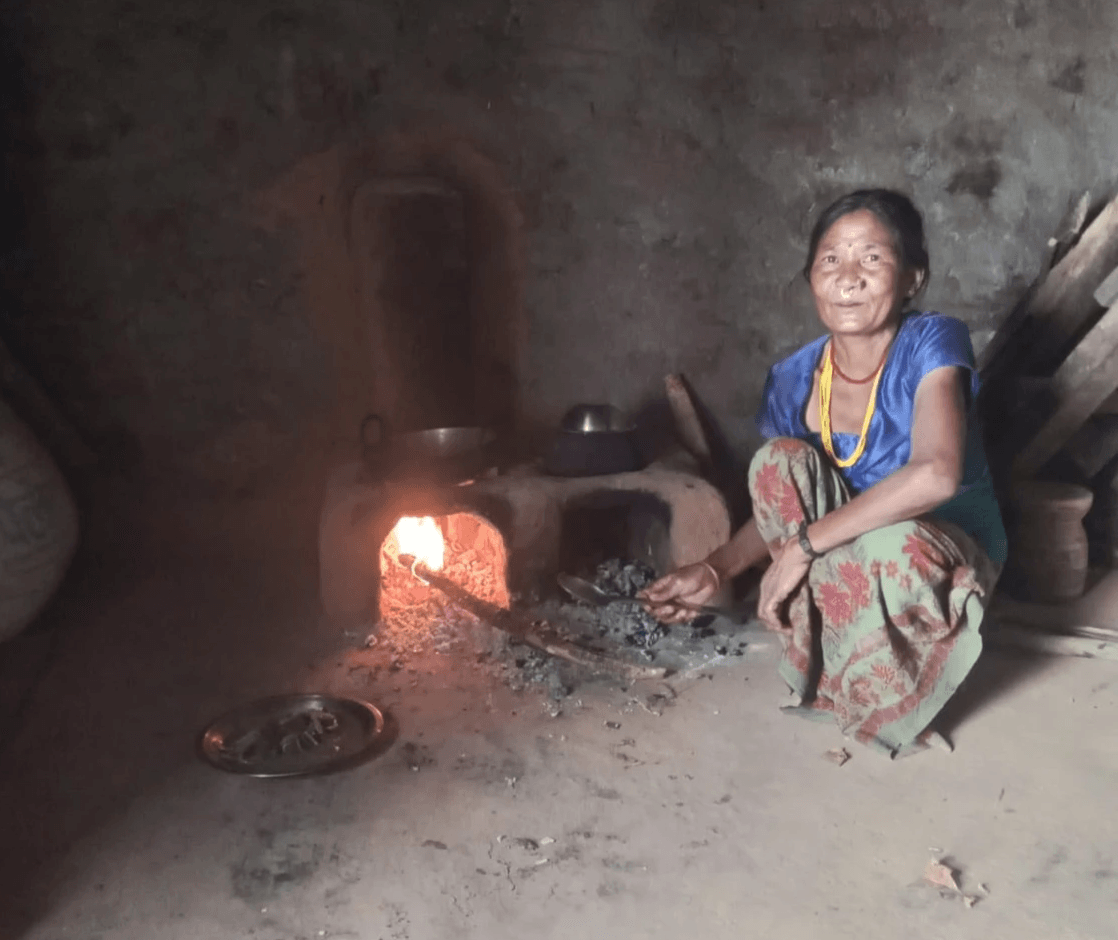 SVSI Builds Smokeless Stove Kitchens in Central Hills o...