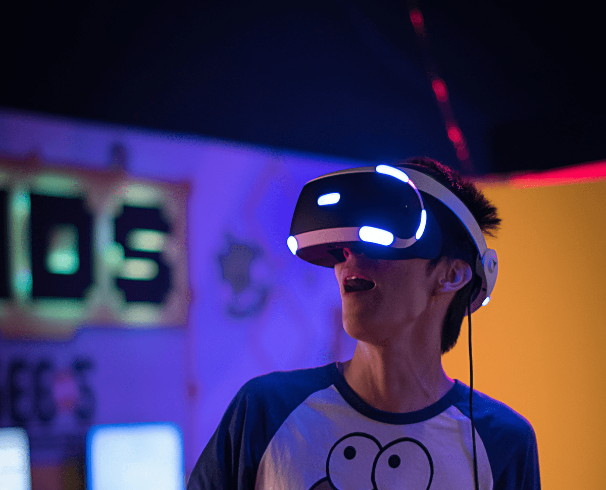 Gen Z & XR - XR Gen Z Students Marketing Virtual Realit...