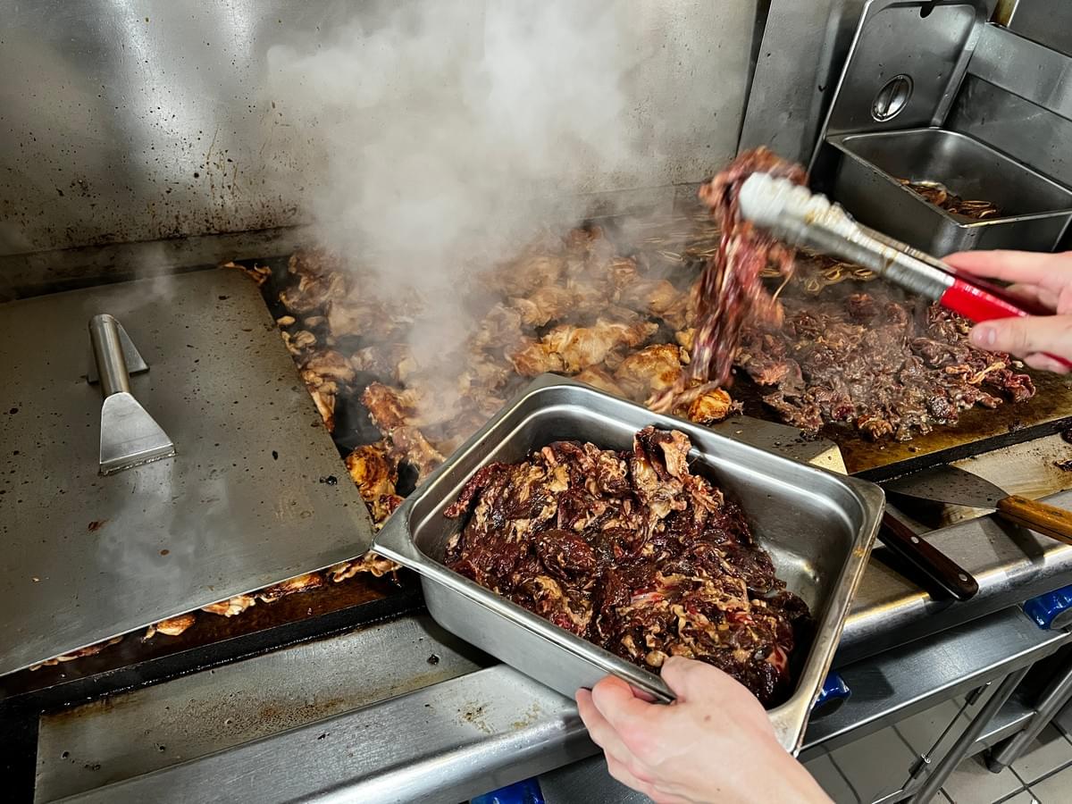 hawaiian bbq on Strikingly