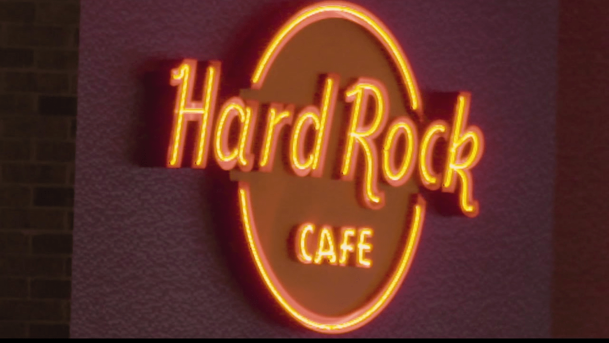 Hard rock casino sacramento at fire mountain