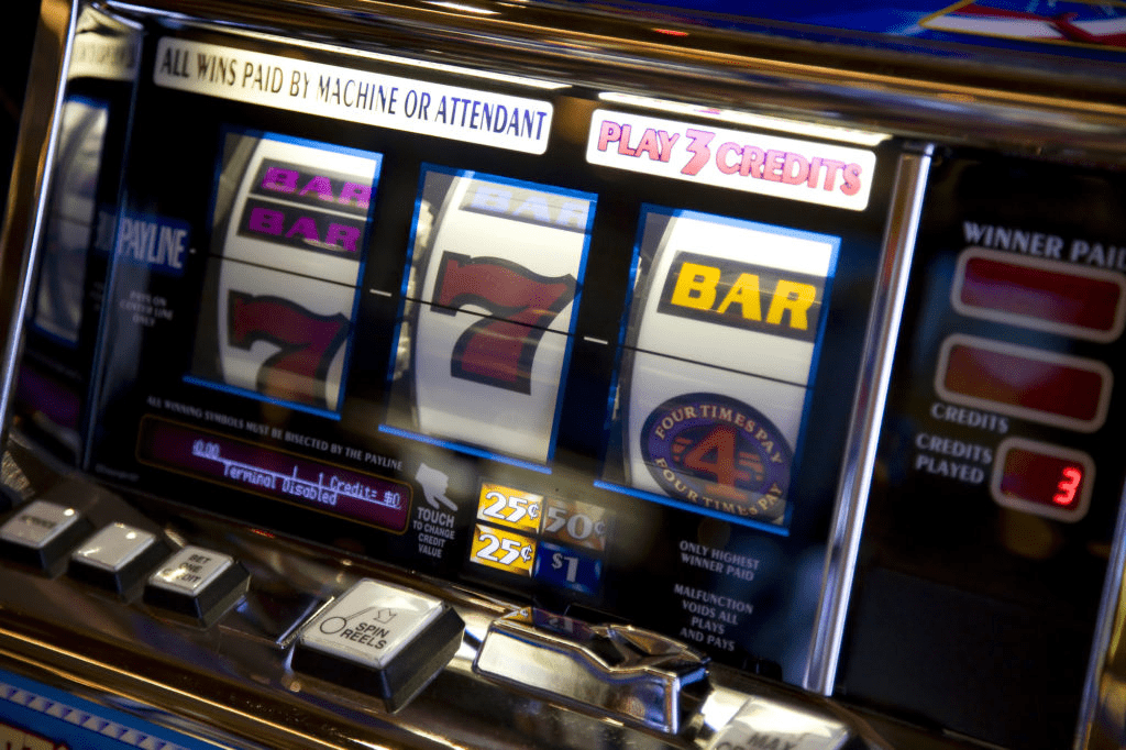 Slot machines tips at casino
