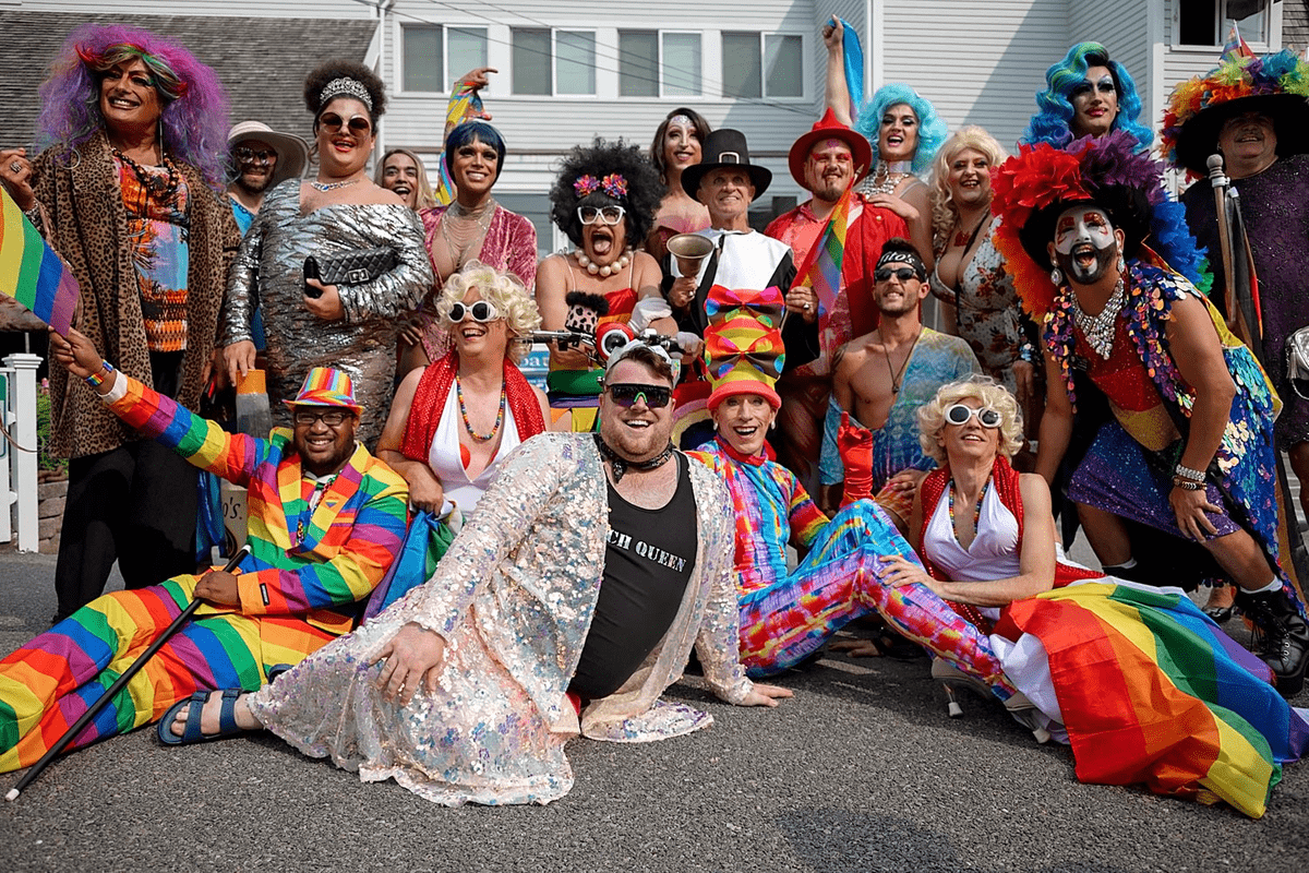 Queens gay pride parade 2021