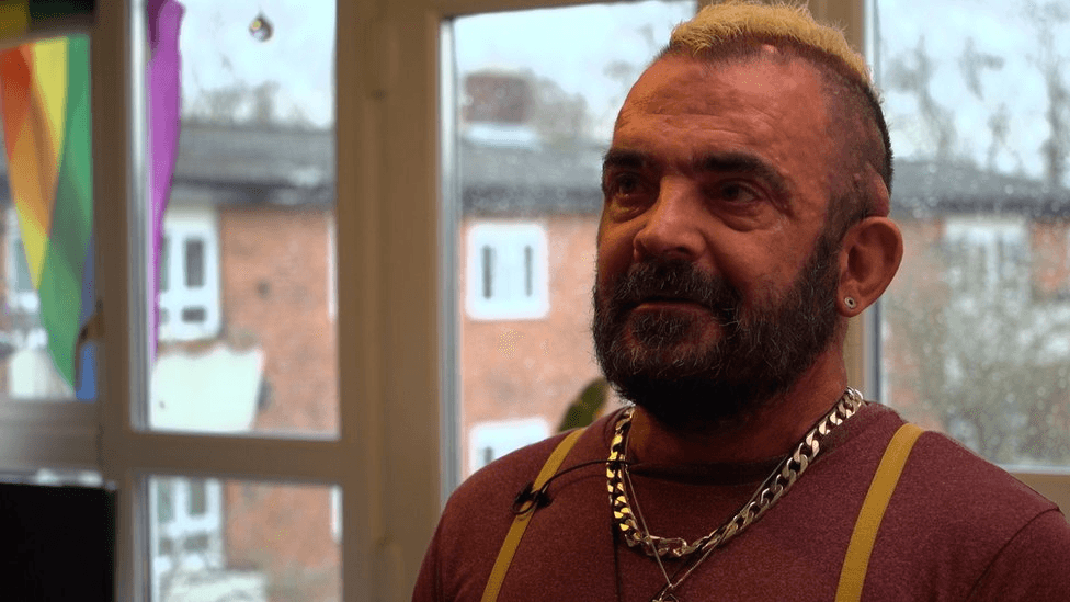 Old gay men blogs