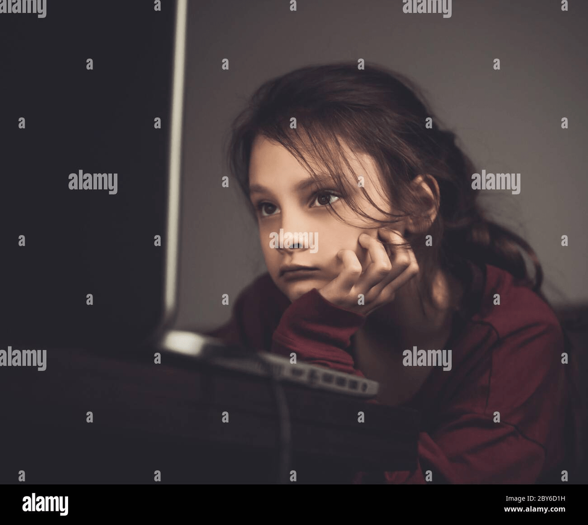 Computer monitor has shadows