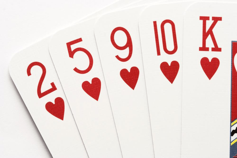 How to play high card flush poker