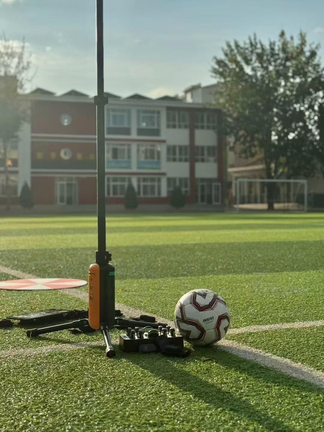 UWB Technology Revolutionizes Football Tracking - FOOTB...