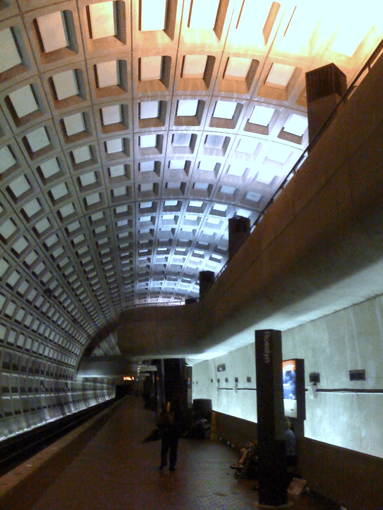 Rosslyn metro station