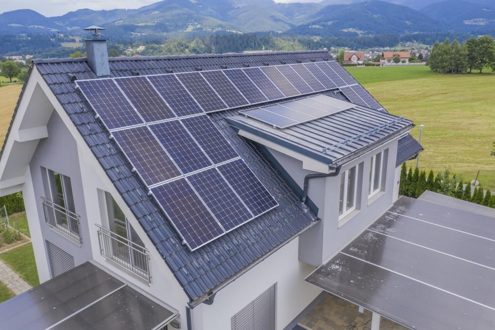 The Solar Revolution on Strikingly
