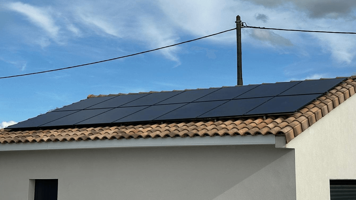 Solar Energy Made Easy: How to Connect Your PV System t...