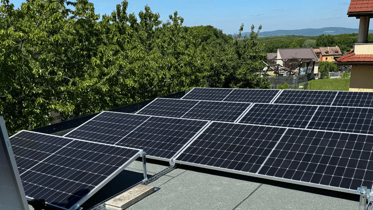 How to calculate the minimum distance between PV panels...