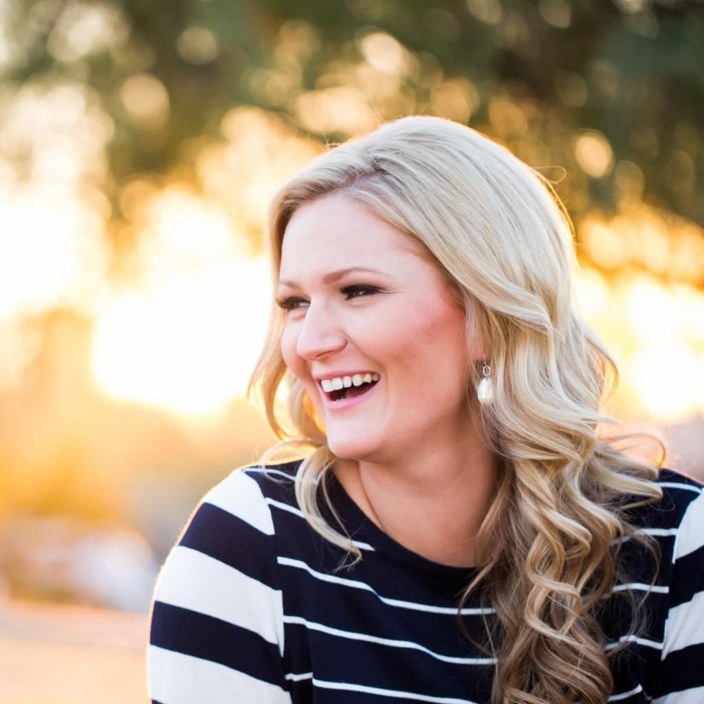 Stephanie McCarty On Strikingly on Strikingly