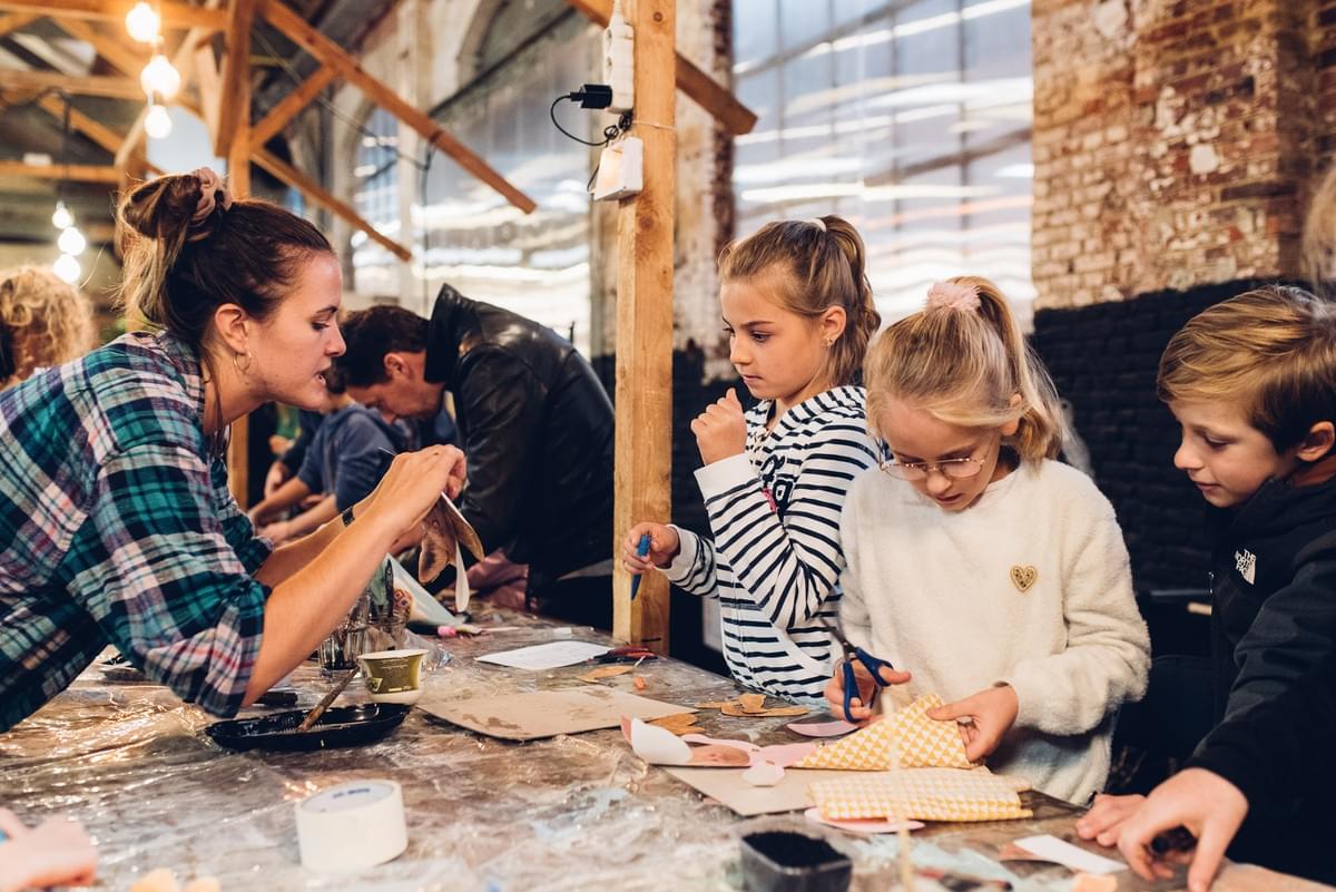 ACTIVITEITEN - Hal 5