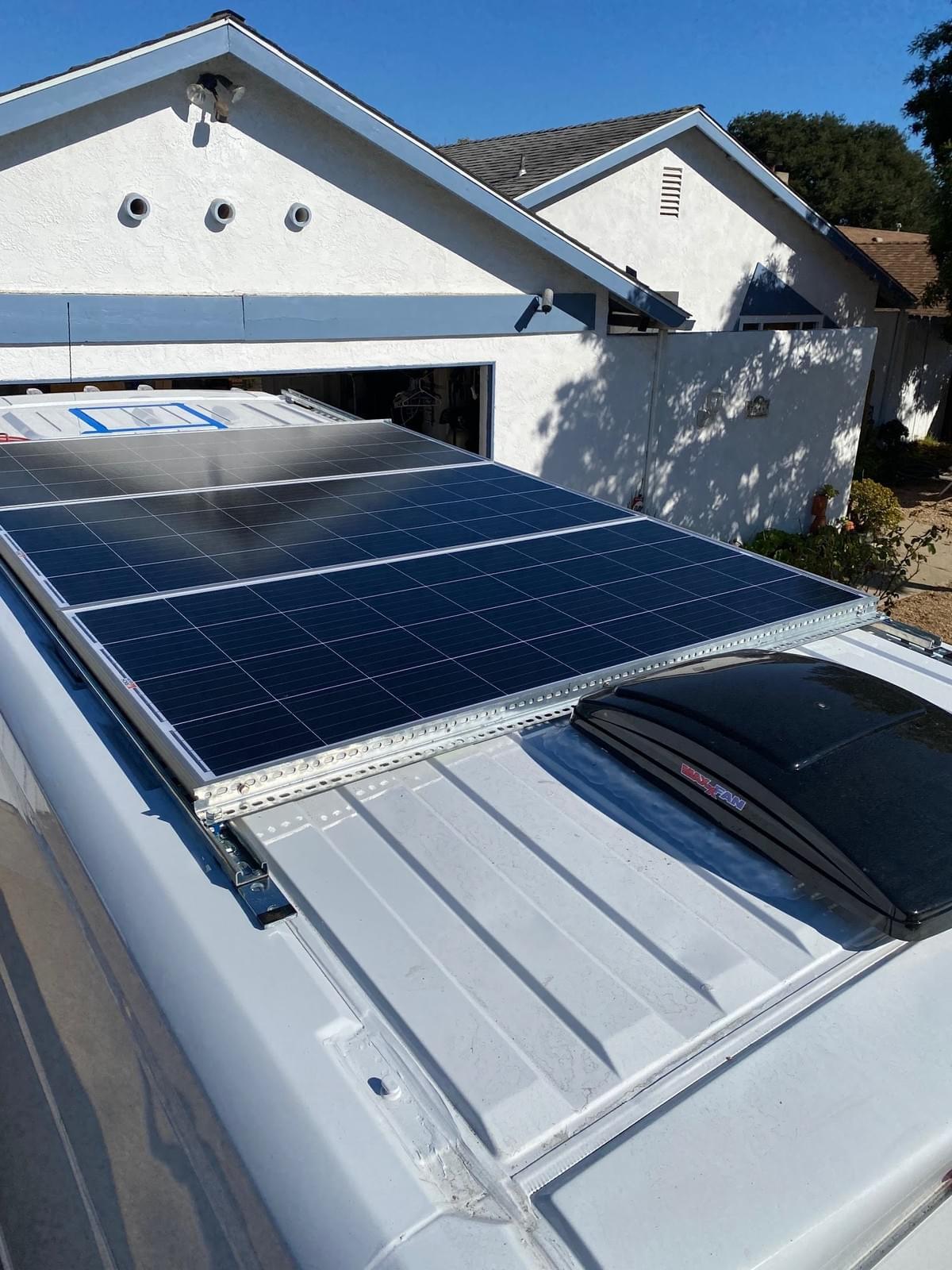 Solar Panels & Mishap at Death Valley - Build Maintenan...