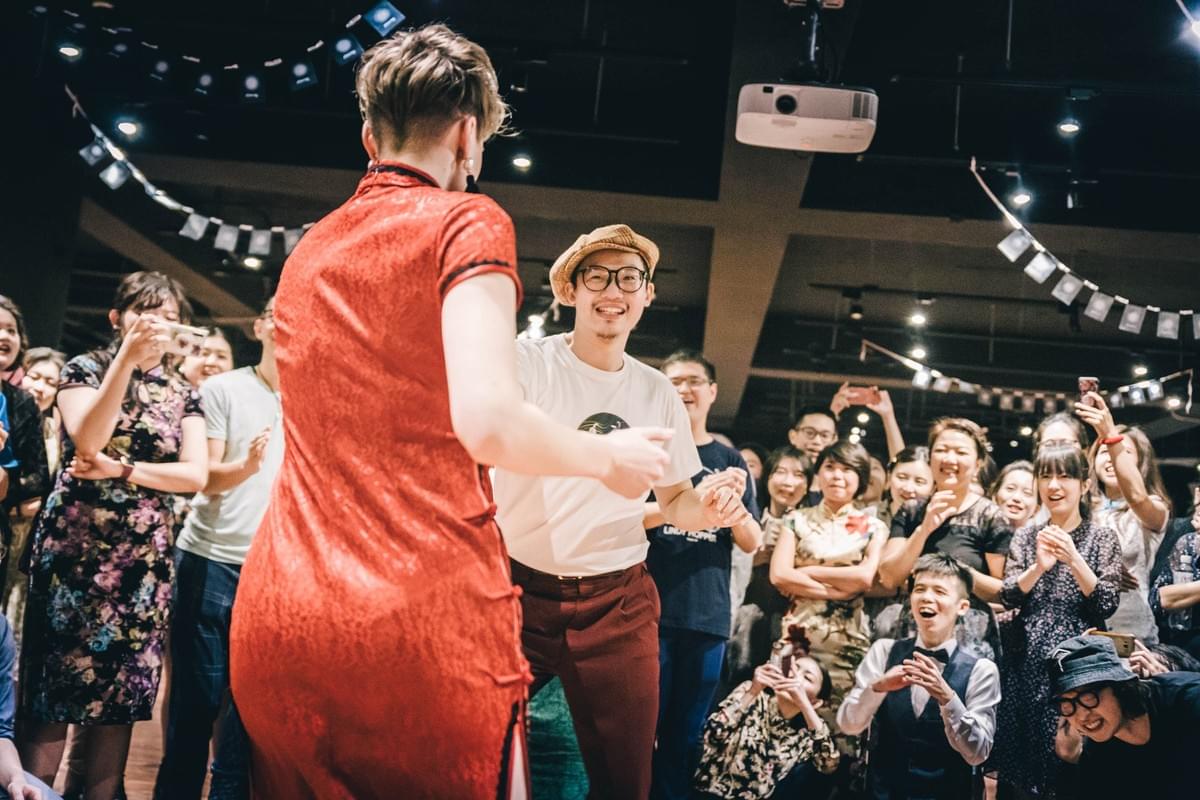 全球掀起Switch Dance風潮: 從美國跳到歐洲，台灣就差你一個啦！ - Lindy Hop 種族平權與...