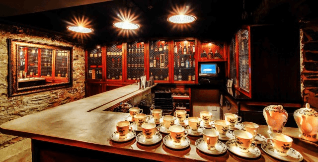 CHECK OUT TANNER SMITHS FOR TOP NOTCH CATERING SERVICES