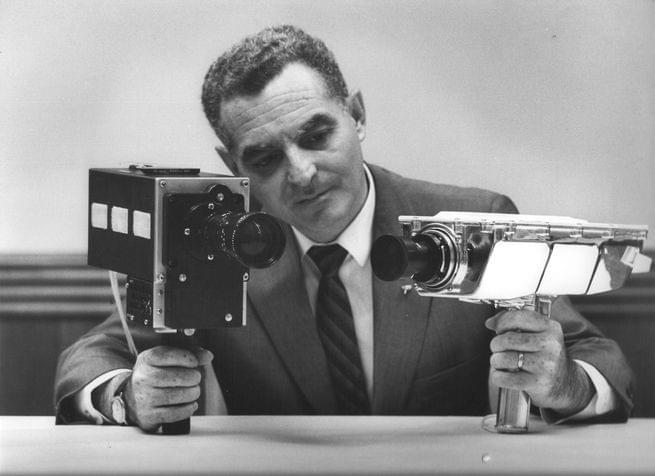 50 years : early Apollo cameras and photos