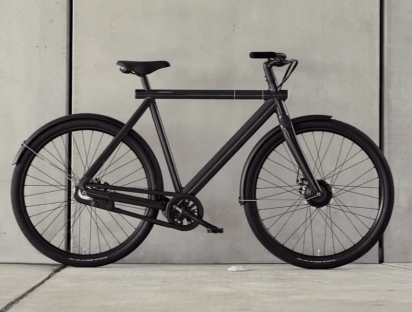DE VANMOOF CASE