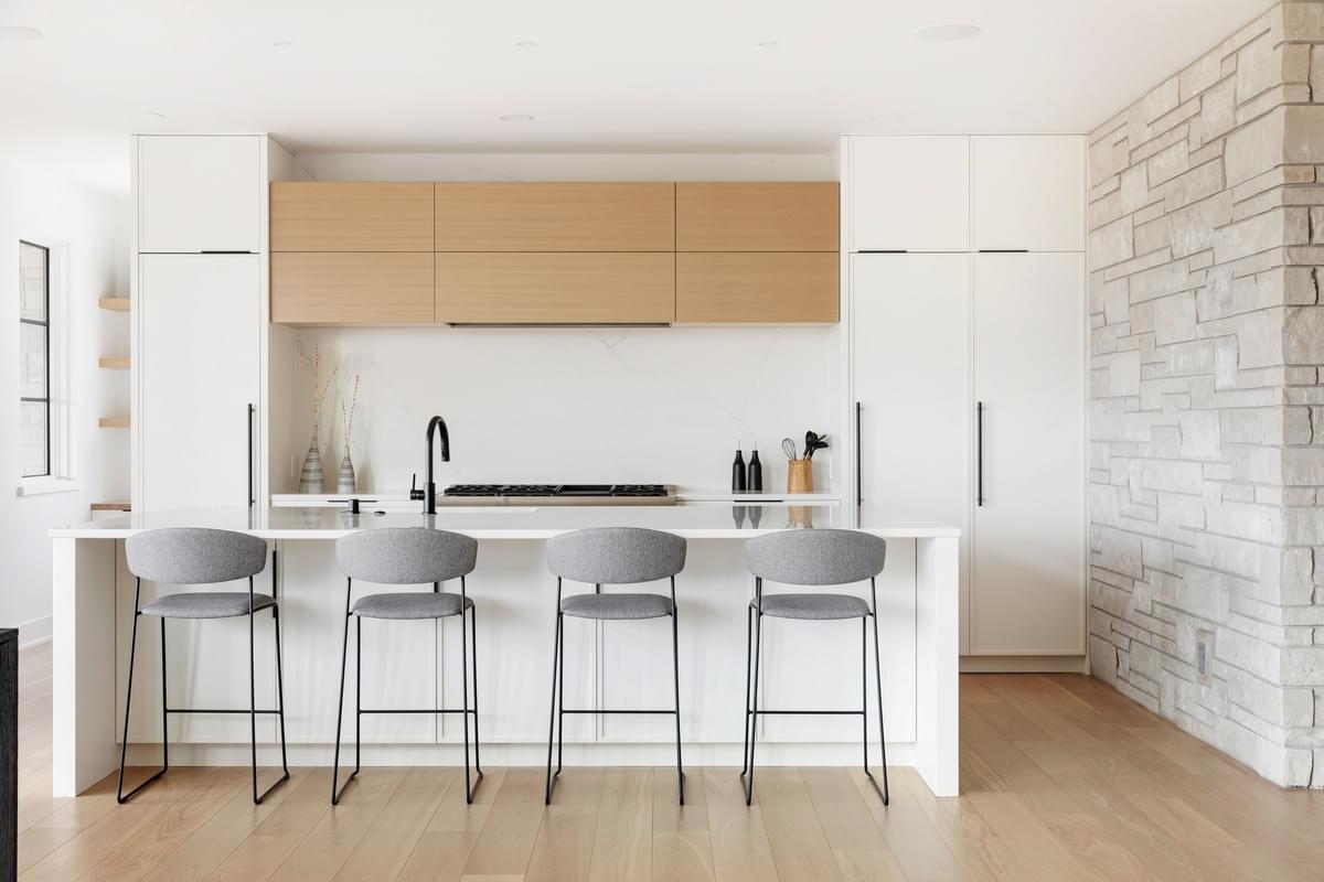 Why It Pays to Hire a Professional Interior Designer