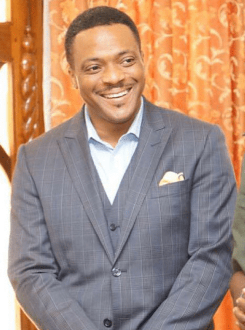 Robert Shumake Hosts the Shumake Relays, the Historical...