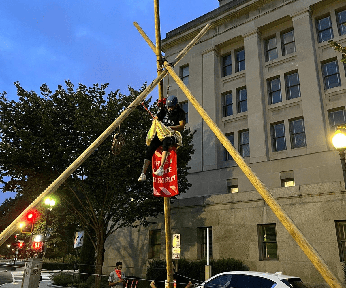 “We Can’t Frack Our Way to a Safe Climate”: Frontline G...