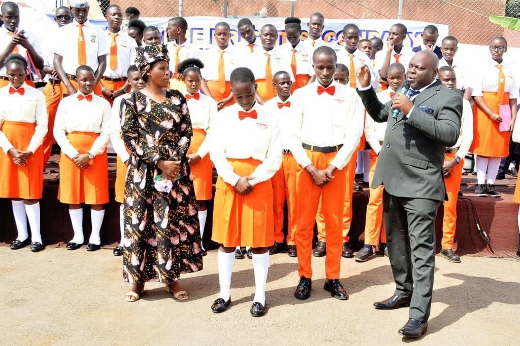 ENTEBBE BRIGHT SECONDARY SCHOOL on Strikingly
