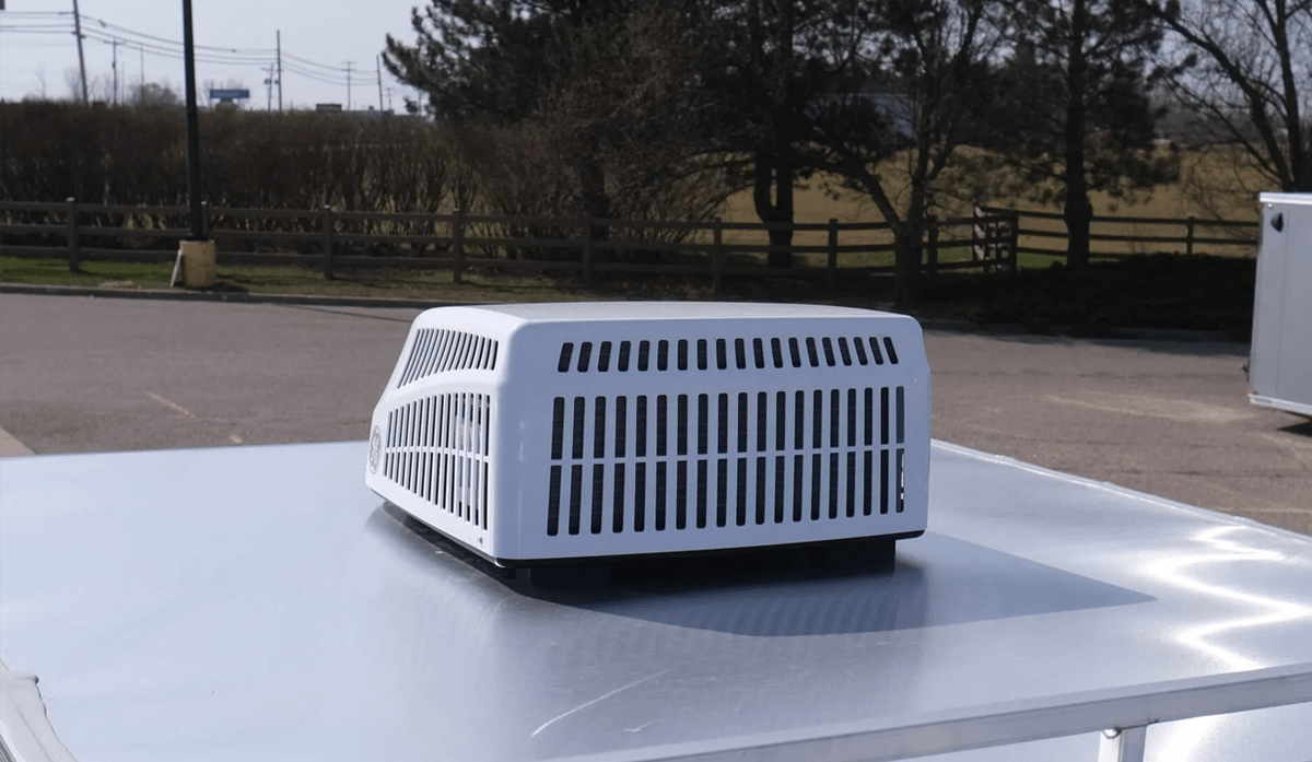 Trailer Mounted ACU (Air Conditioning Unit): Maintainin...
