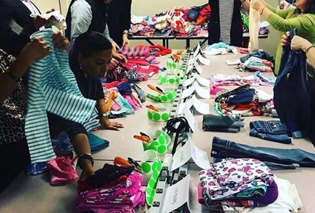 How to get free clothes for needy families